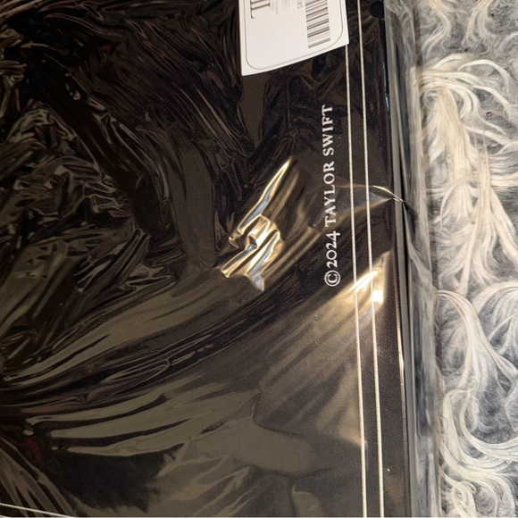 Taylor Swift | Media | The Tortured Poets Department Vinyl Display Case ...